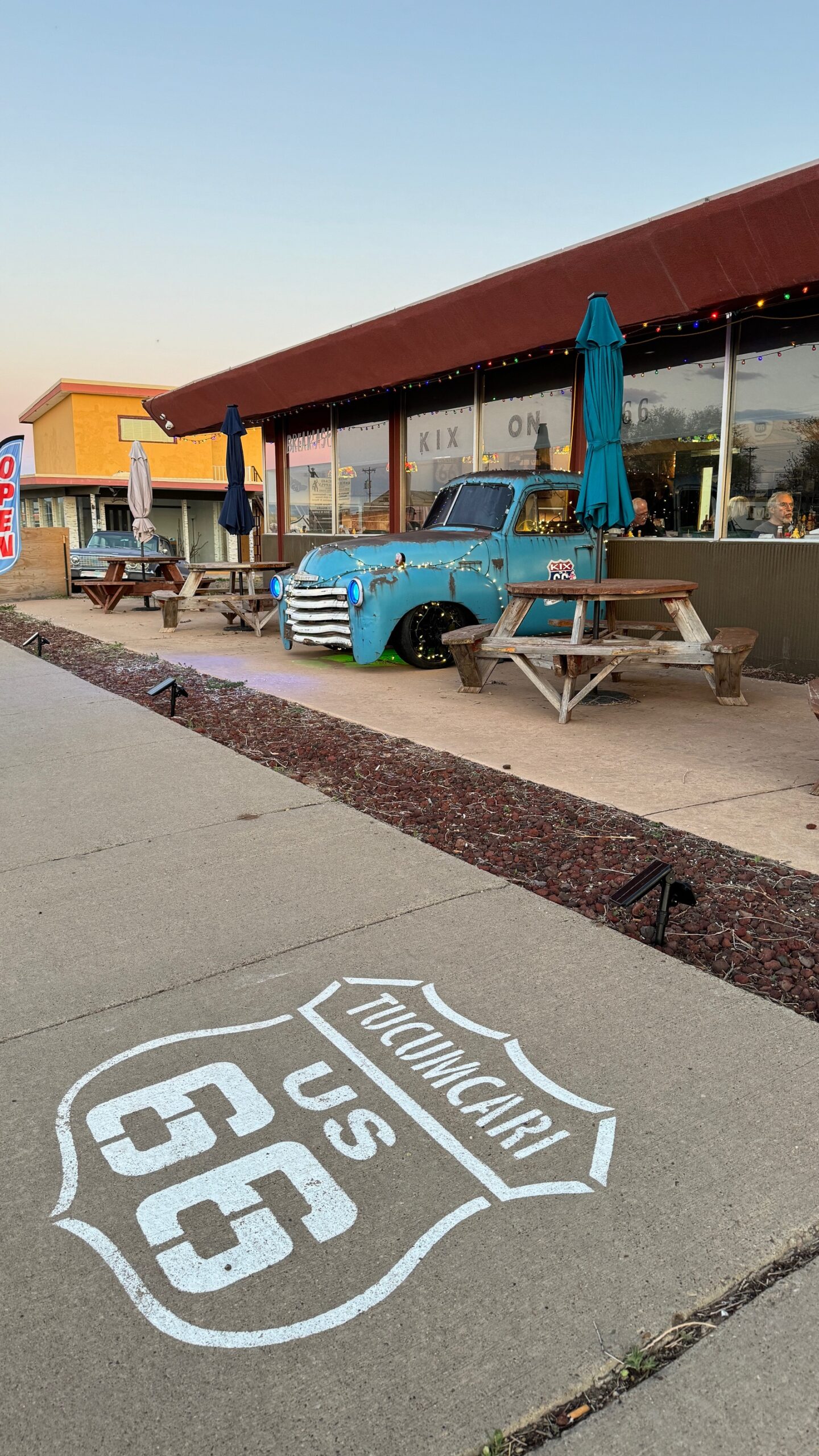 ROUTE 66: THE MOST EPIC ROADTRIP IN THE US - Explore with Angel